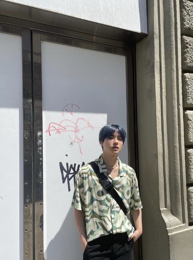 iKON′s Jay Prepares for Military Service, Embarking on a New Chapter