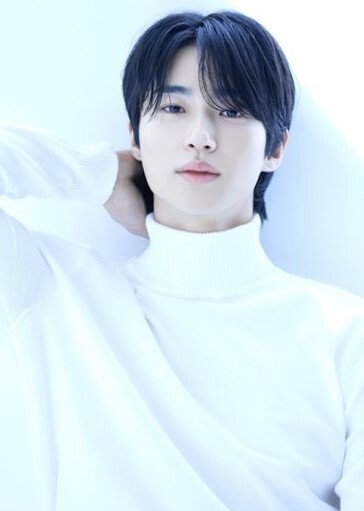 Byeon Woo-seok and Kim Hye-yoon to Star in Sci-Fi Romance Drama ...