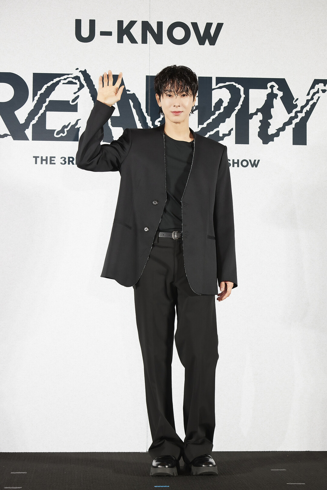 U-Know Yunho Dives into the Metaverse in New Solo Album ＂Reality Show＂